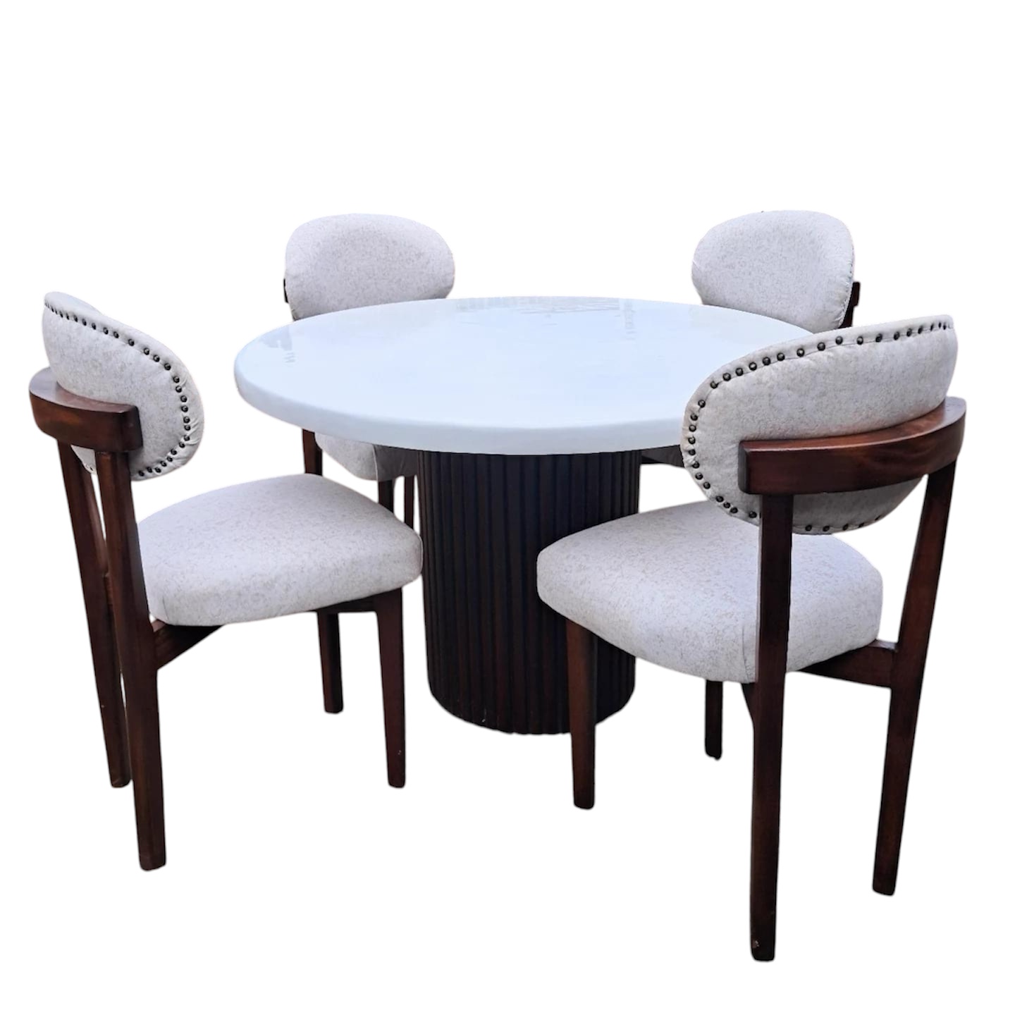 Luxurious 4 seater dining table - VIP Furniture